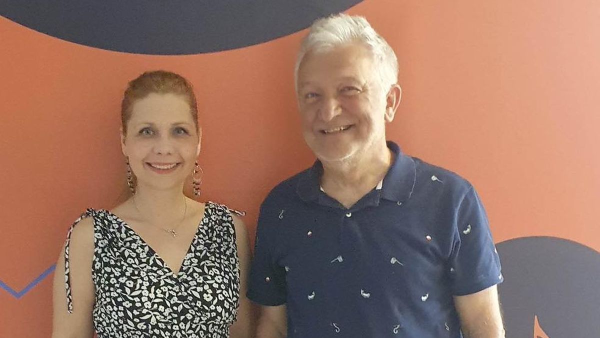 Mikola Péter előadóművész